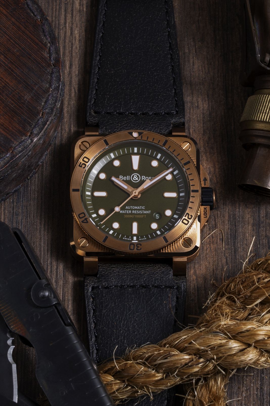Check out the handsome limited-ed BR03-92 Diver Bronze watch from Bell ...