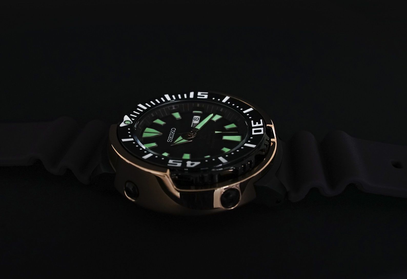 Prove the depths with Seiko’s “Yellowfin Tuna” Prospex Diver ...