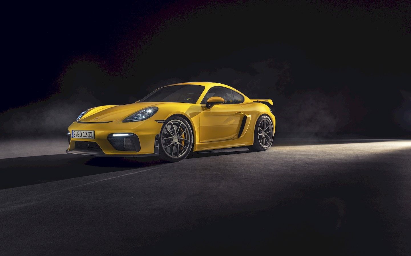 Porsche unveils the new 718 Cayman GT4 and 718 Spyder
