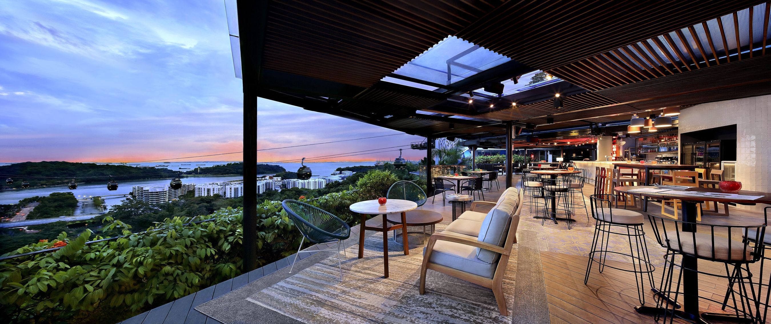 Dusk Restaurant and Bar: European dishes with an Asian twist