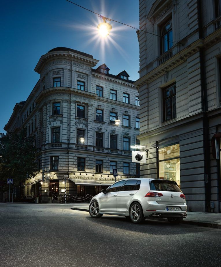 The Golf R-Line: the sporty twist to a Volkswagen icon | AugustMan ...