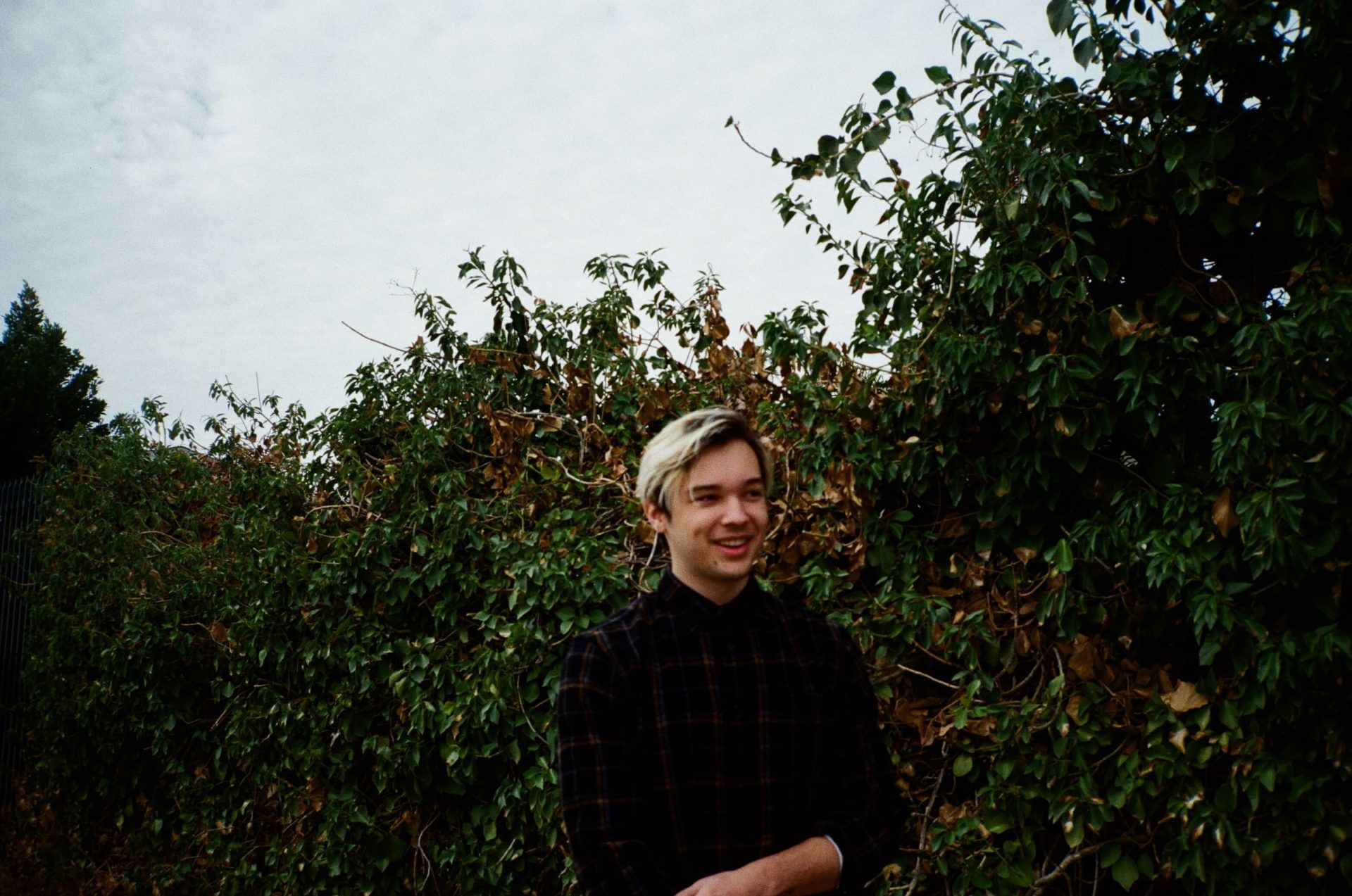 Pink Laces Provides A First Glimpse Of His Debut Album With ‘Paradigm’