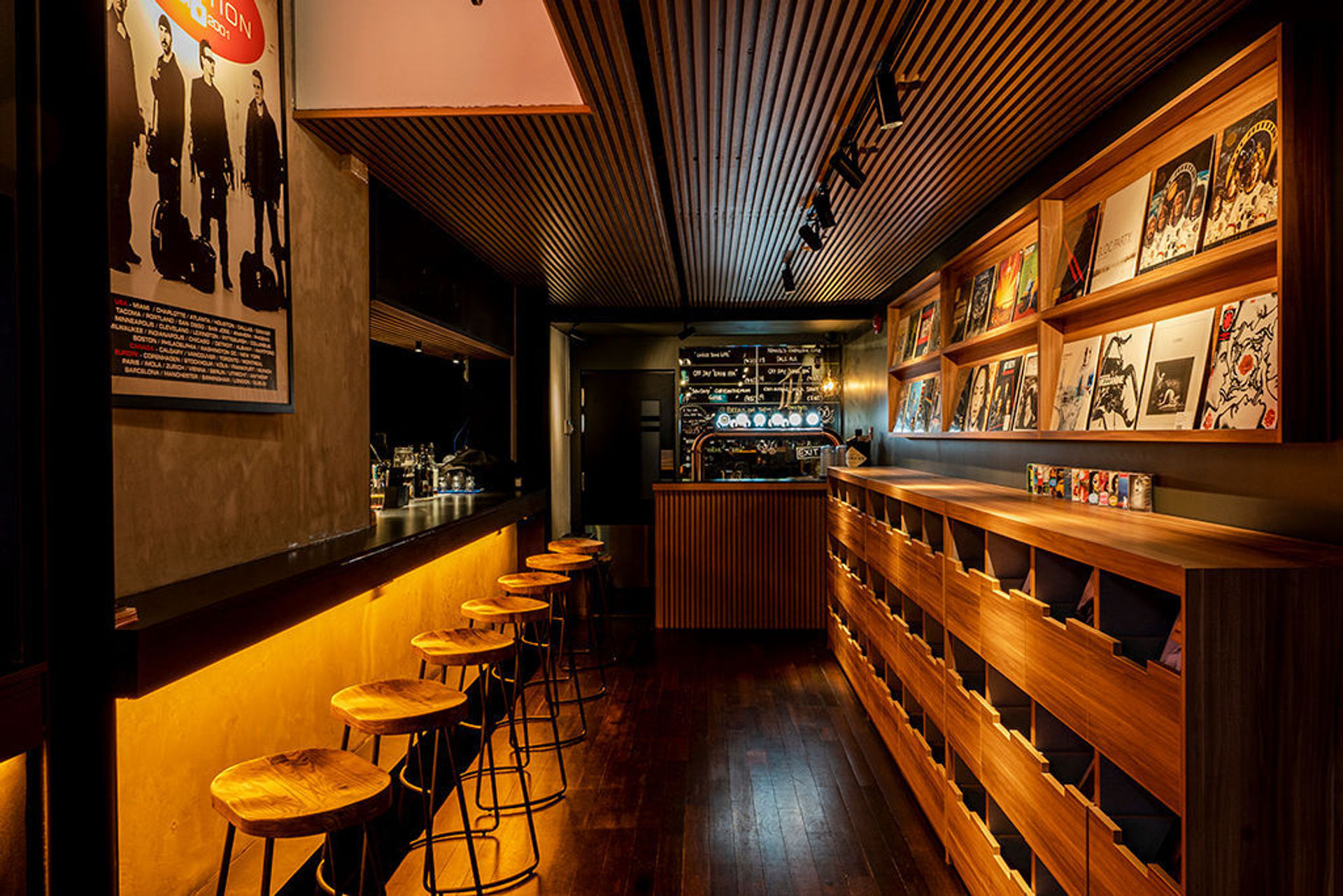 Best bars for live music, performances and vinyl records in Singapore
