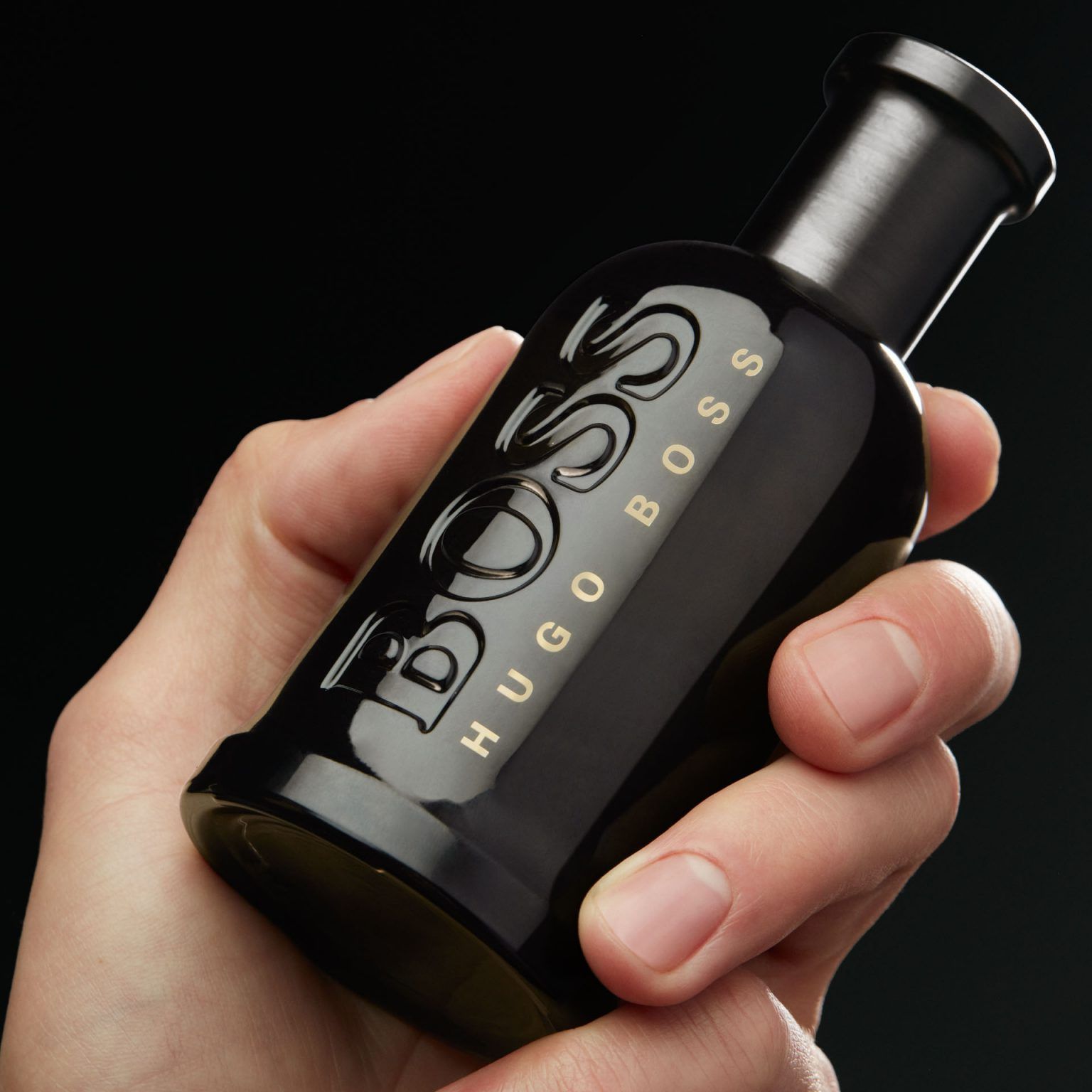 Chris Hemsworth Stars in the Latest BOSS Bottled Parfum Campaign