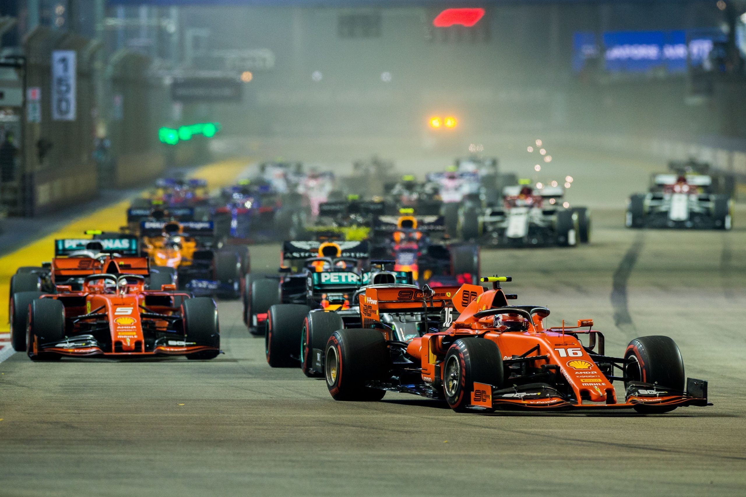 Best restaurants and bars to watch the 2022 Formula 1 Singapore GP