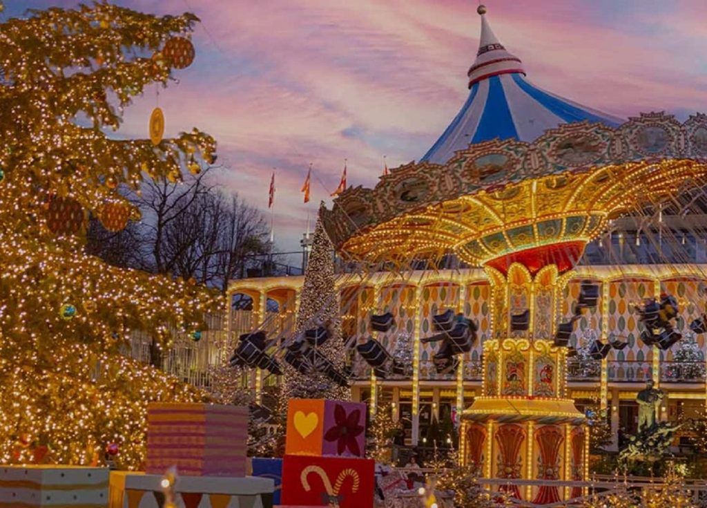 Places you can visit to watch the most spectacular Holiday lights display