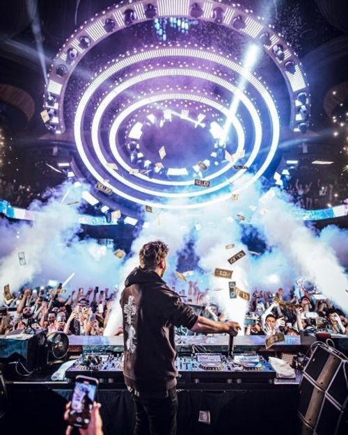 A List Of The Best EDM Artists Of 2022 For An Epic Playlist