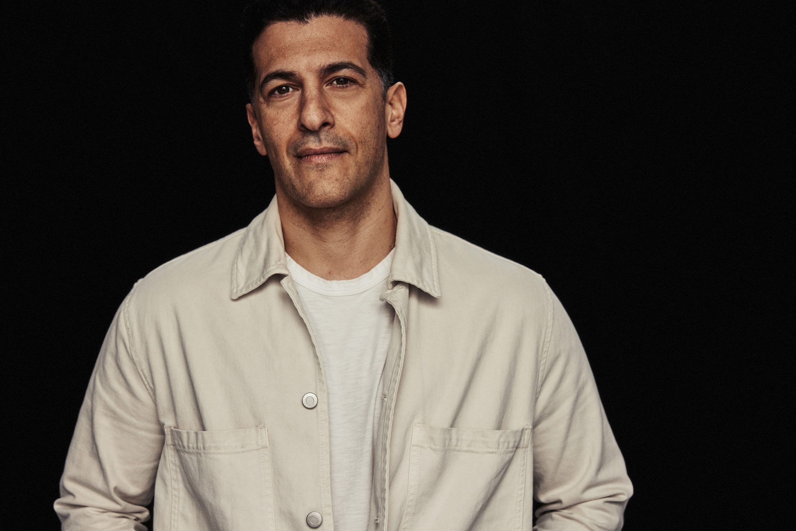Simon Kassianides On Playing Axe Woves In The Mandalorian Season 3