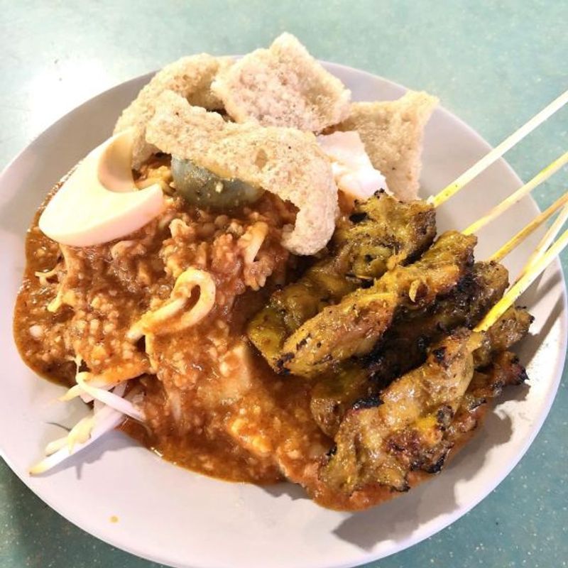 Seah Im Food Centre Guide: The Best Hawker Stalls At Harbourfront