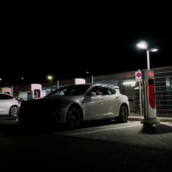 Tesla Model 3 2024 Launched: Features, Price And Other Specifications