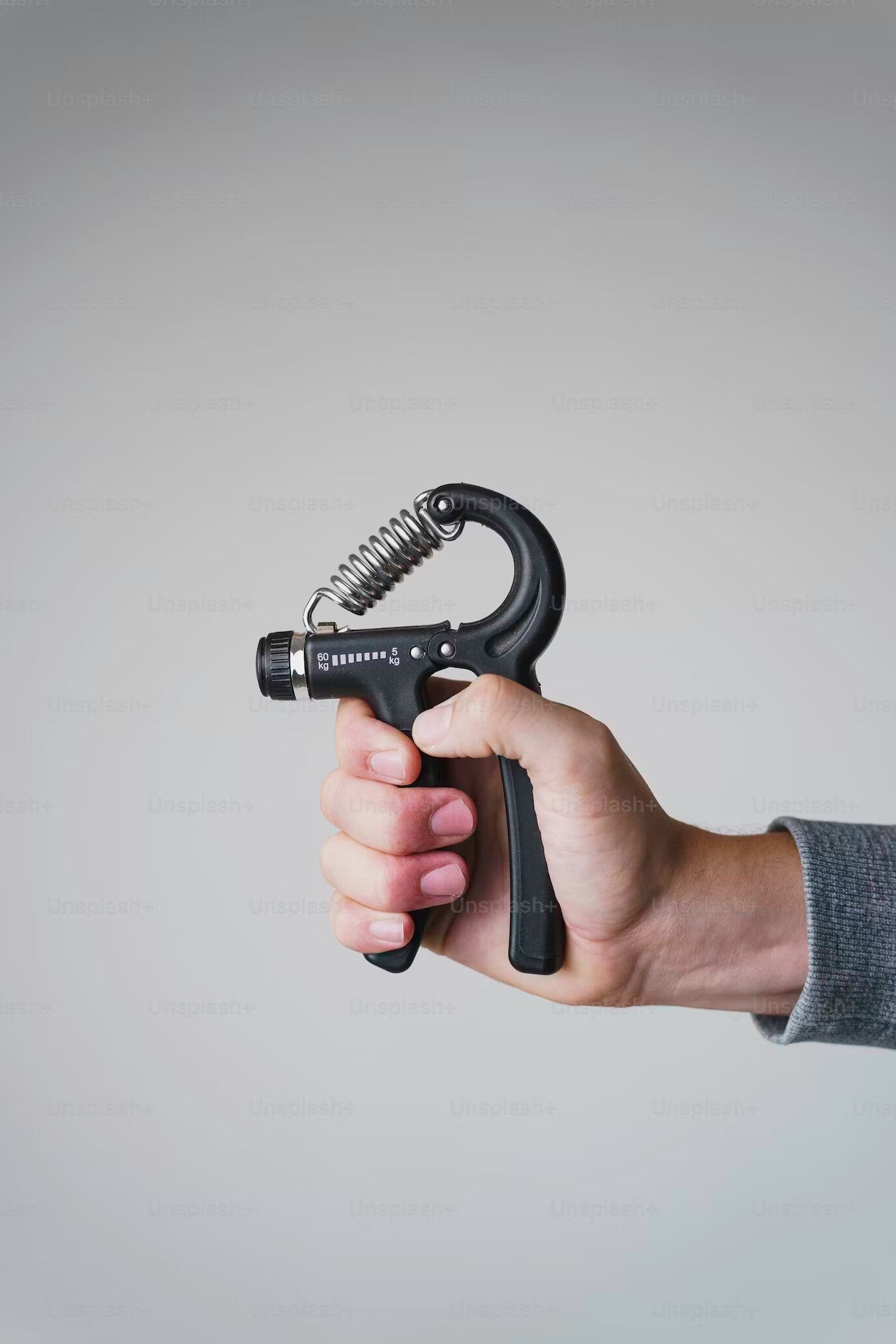 The Best Arm Strengthening Exercises For Men To Build Powerful Arms
