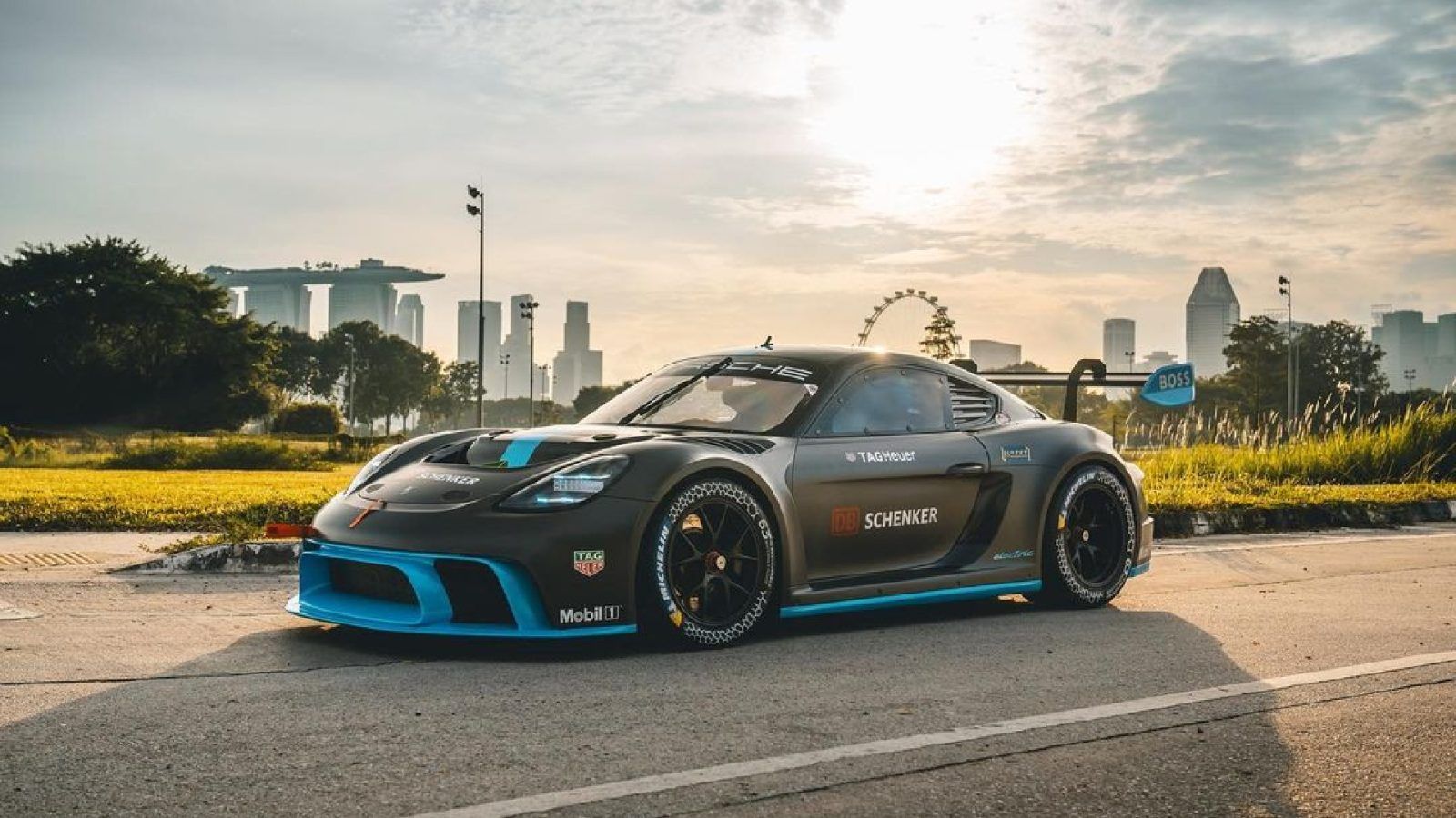 Porsche 718 Cayman GT4 e-Performance Teases An Electrifying Race Car
