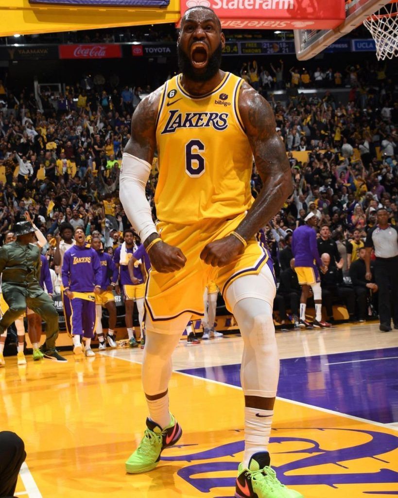 Who Are The Richest NBA Players In The World?