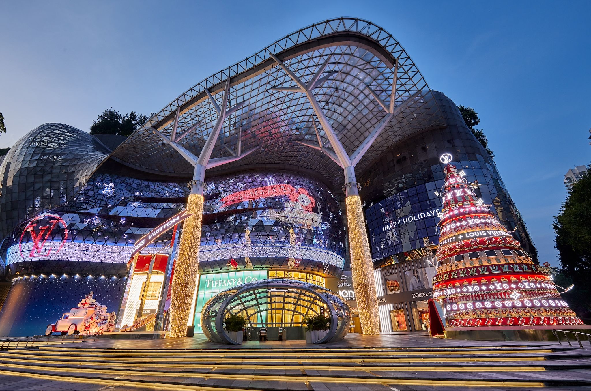 Louis Vuitton ushers in Christmas with 21 metre Tall Tree at ION Orchard