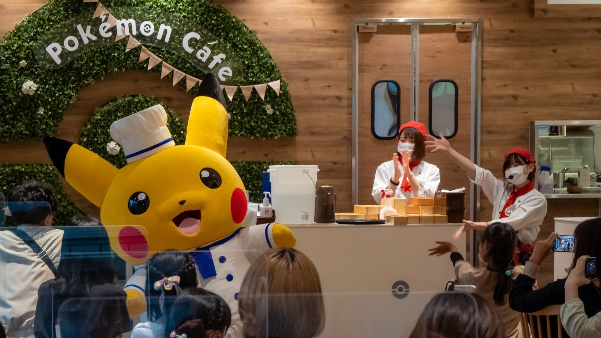 Visit These Unique Cafes In Japan For An Unforgettable Dining Experience