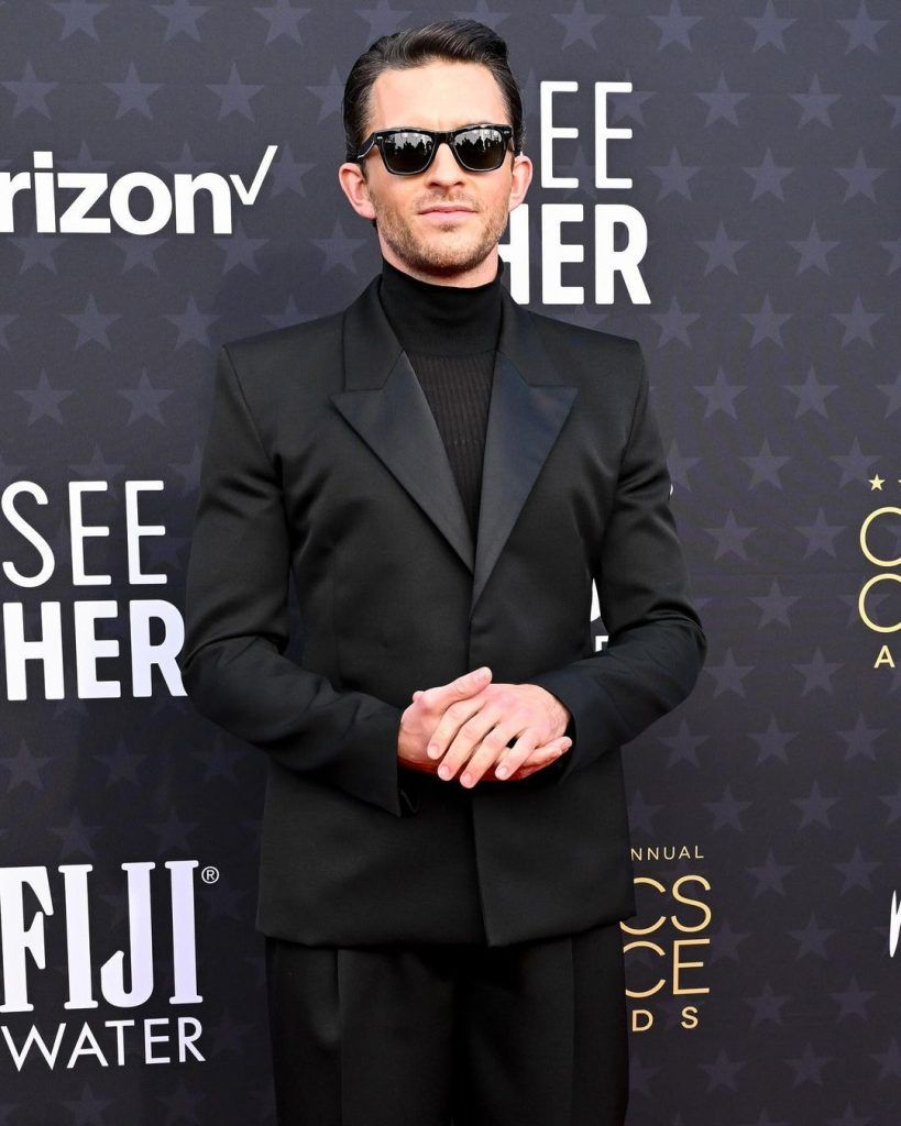 10 Best-Dressed Men On The Critics Choice Awards 2024 Red Carpet