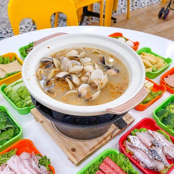 7 Spots Serving Authentic JB Claypot Lala In Singapore