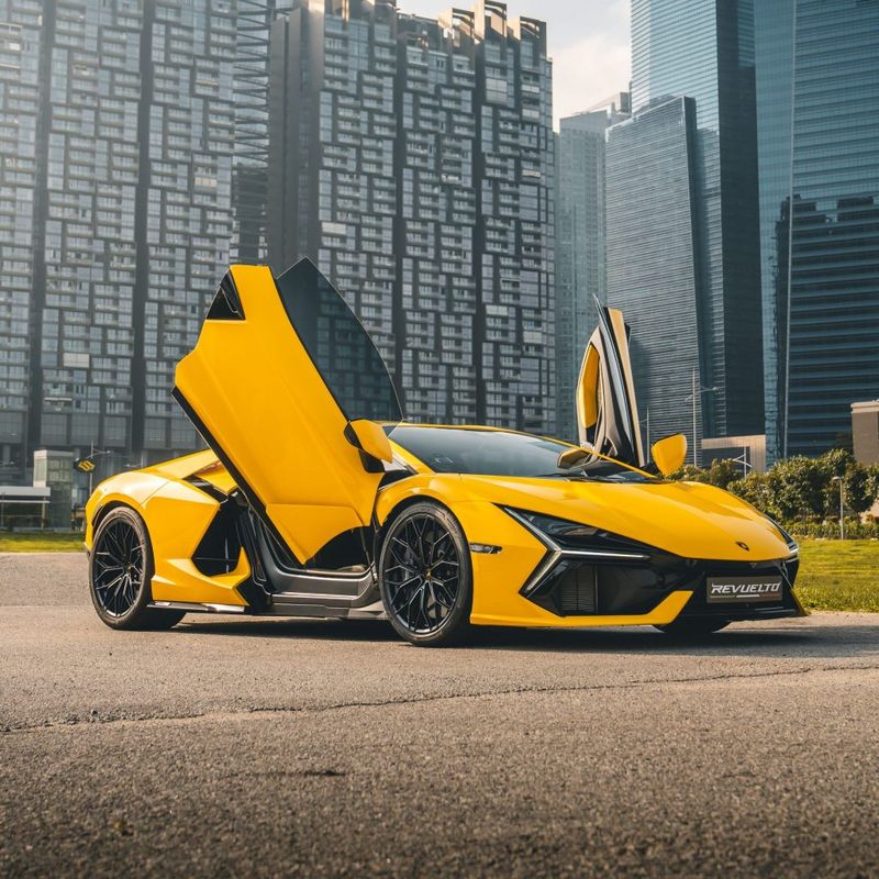 All about Elon Musk's flying Tesla Roadster 2025 – Augustman Singapore