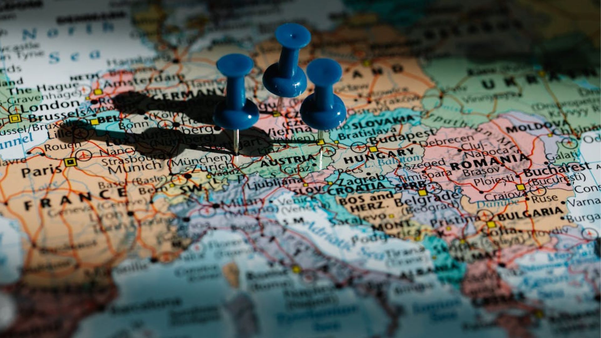 Europe's new EES Entry Exit System explained | Augustman SG