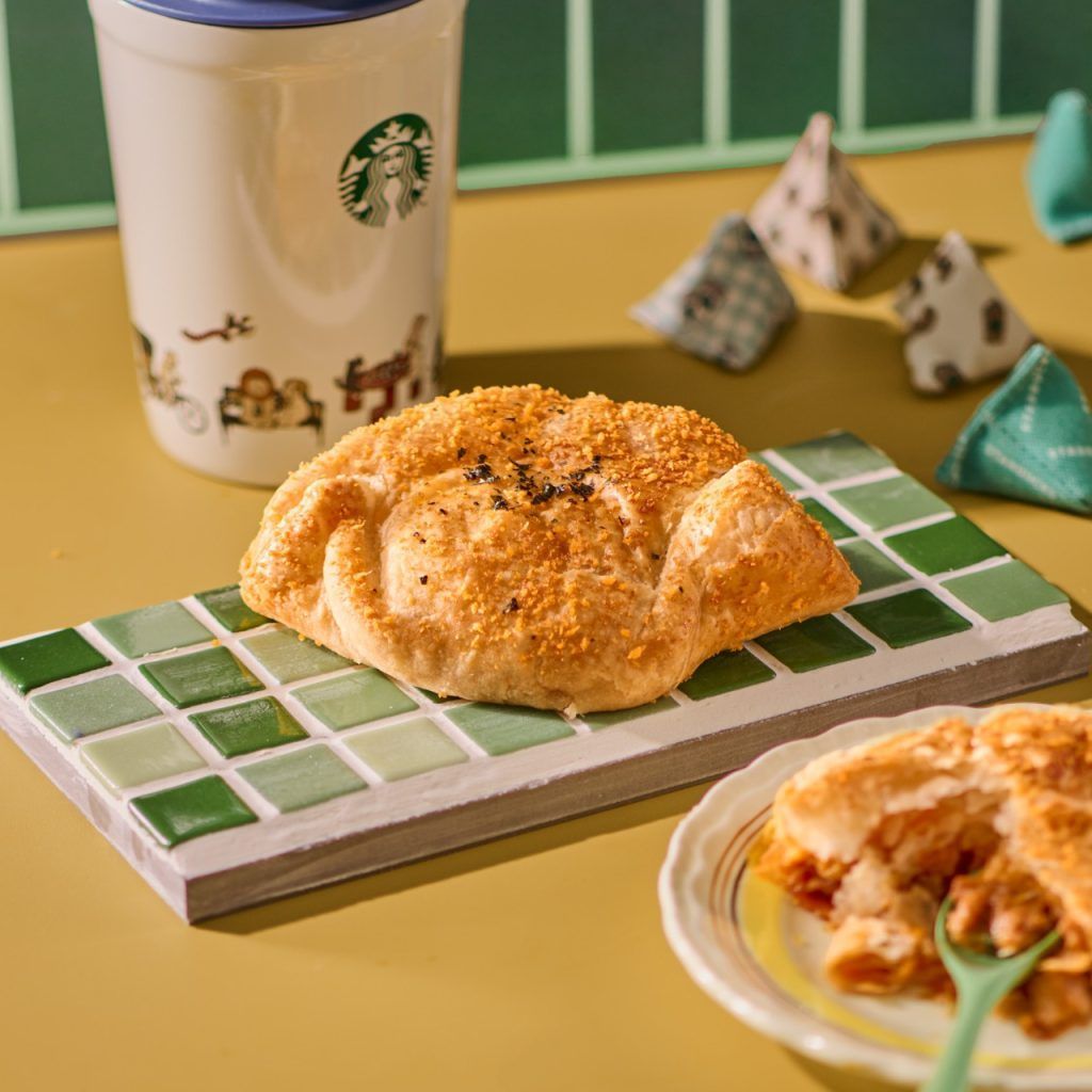 A Look At What The New Starbucks SG60 Menu Offers