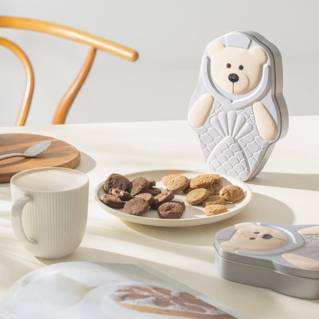 A Look At What The New Starbucks SG60 Menu Offers