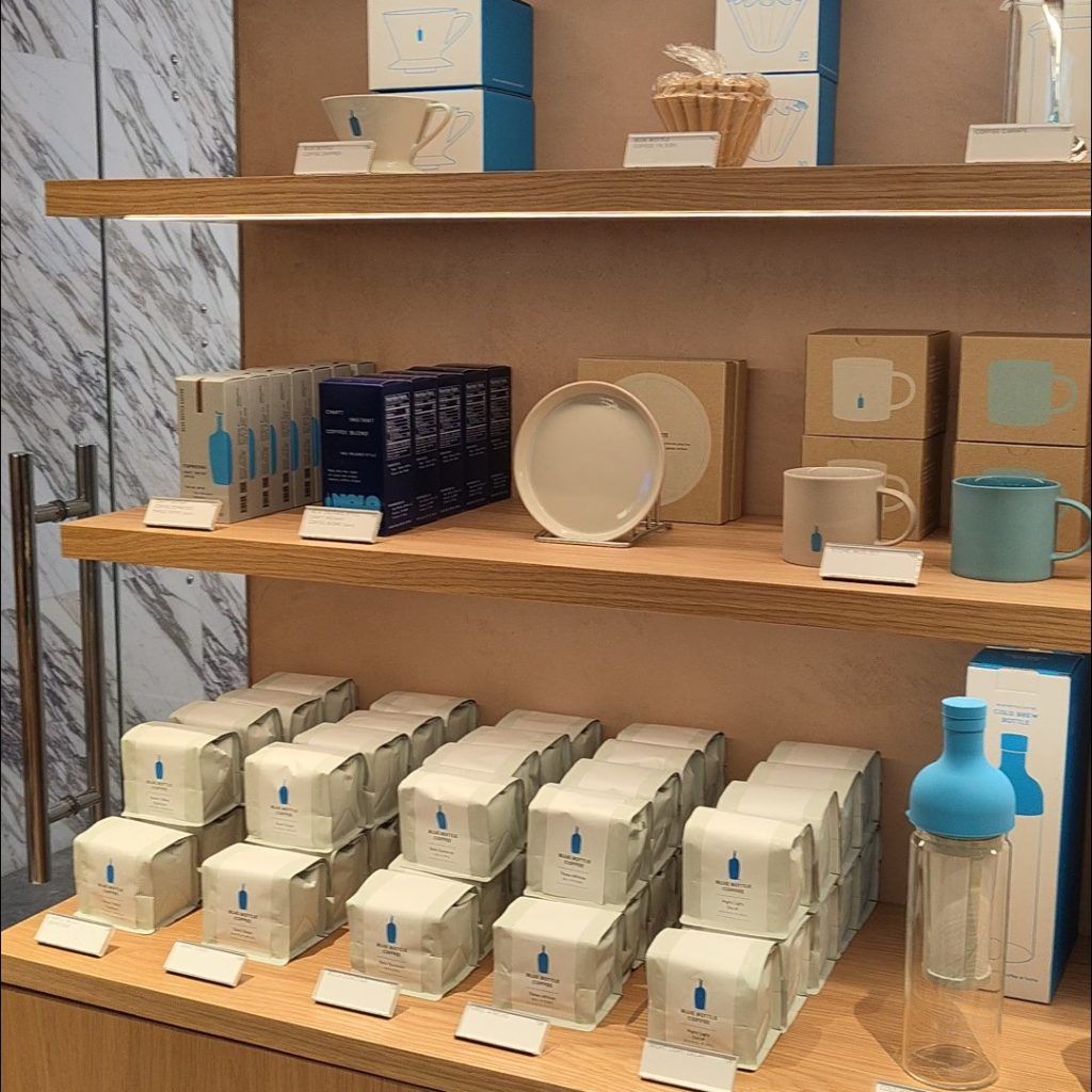 Blue Bottle Opens First Standalone Store In Paragon