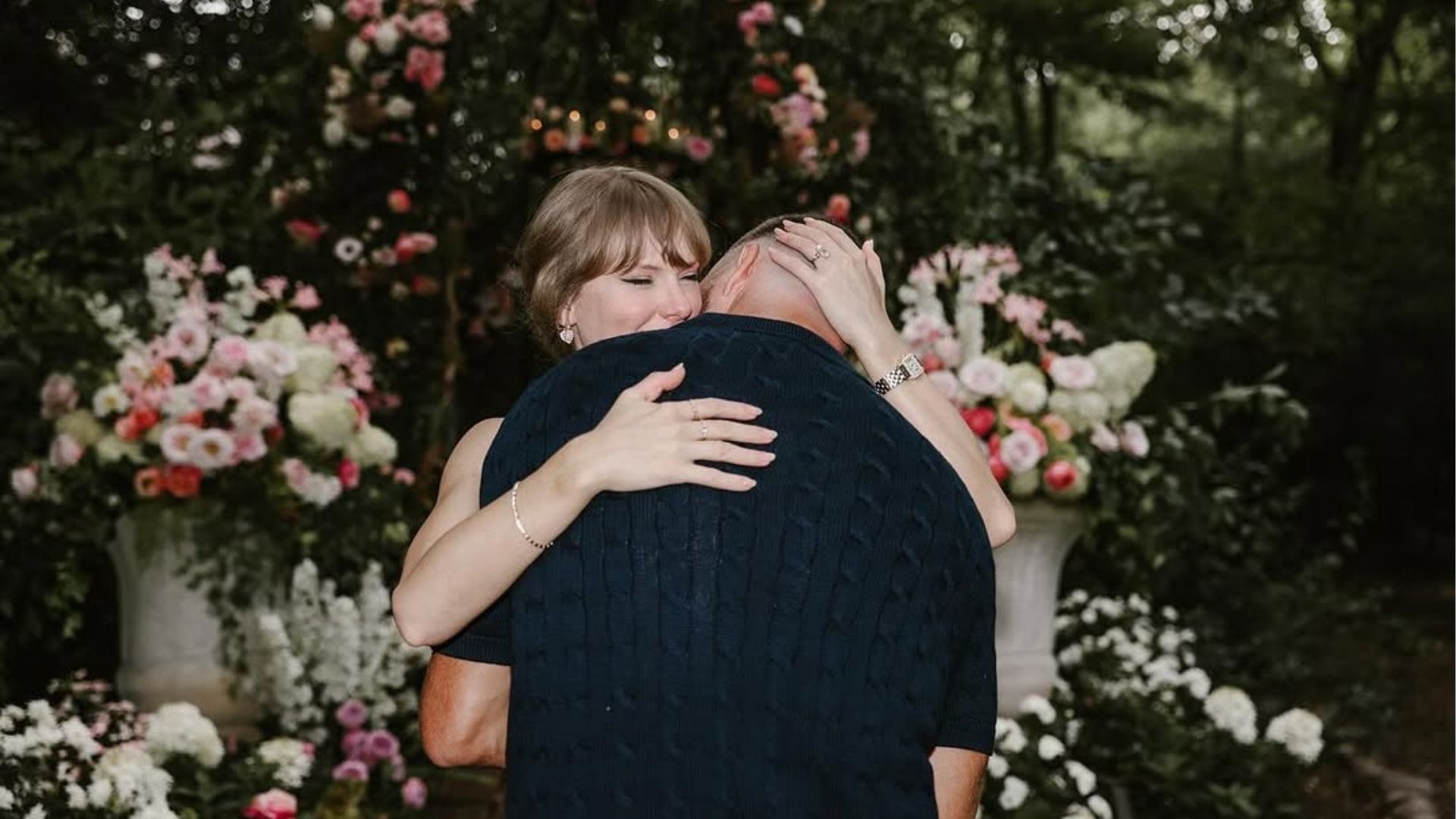 Inside Taylor Swift And Travis Kelce's Love Story | Augustman SG