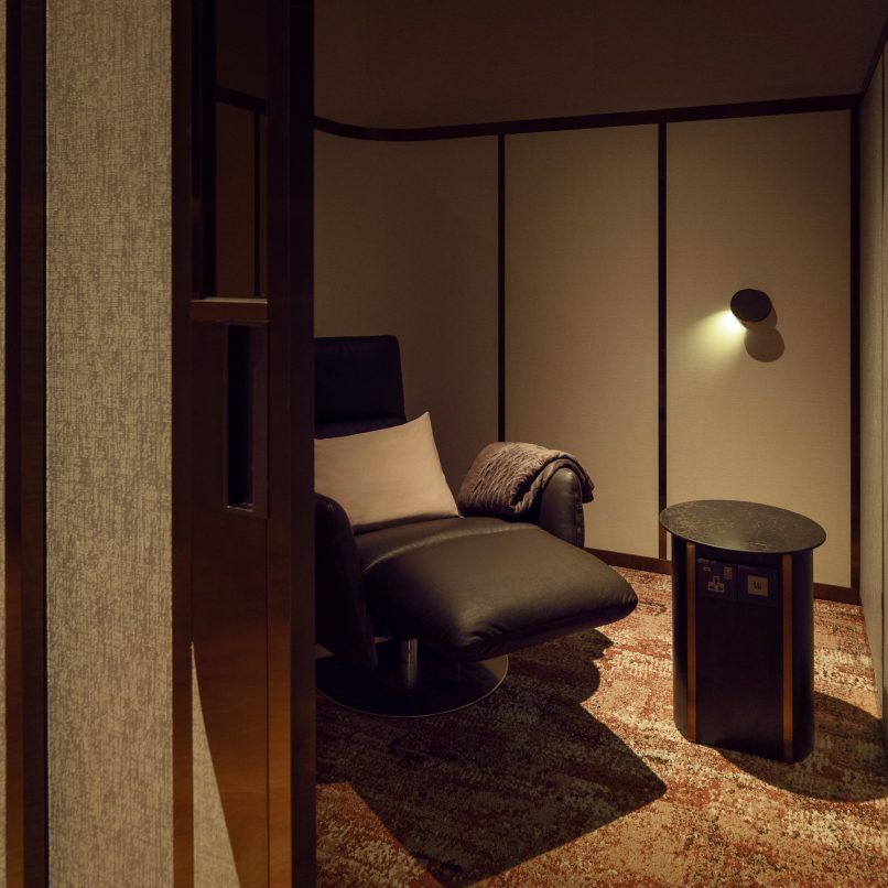 Inside Singapore Airlines' New First Class SilverKris Lounge