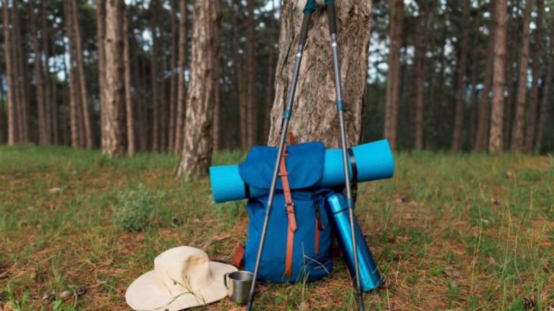 The Ultimate Hiking Gear Checklist | Augustman Singapore