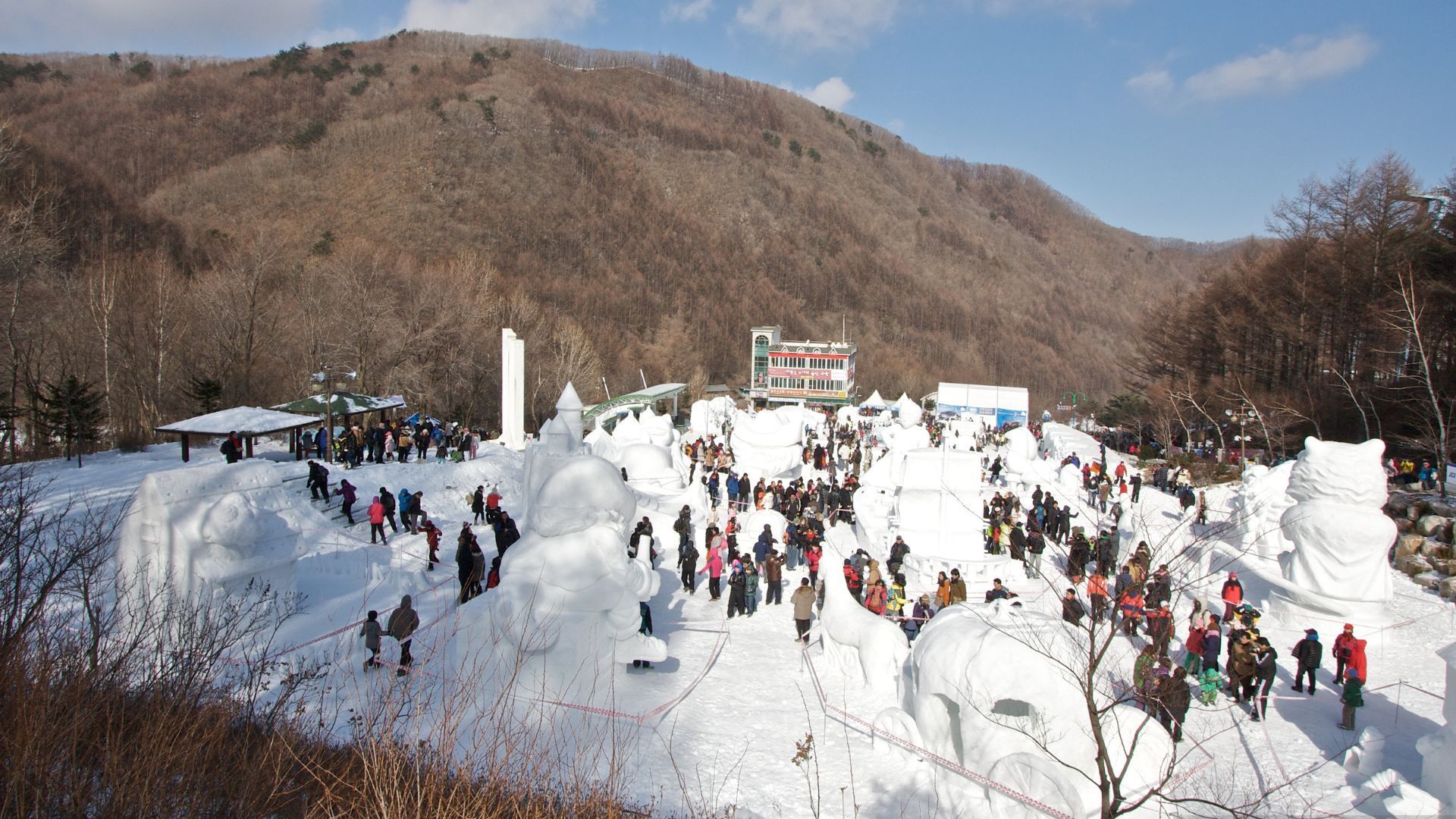 The Best Asian Snowfall Destinations To Visit Near Singapore