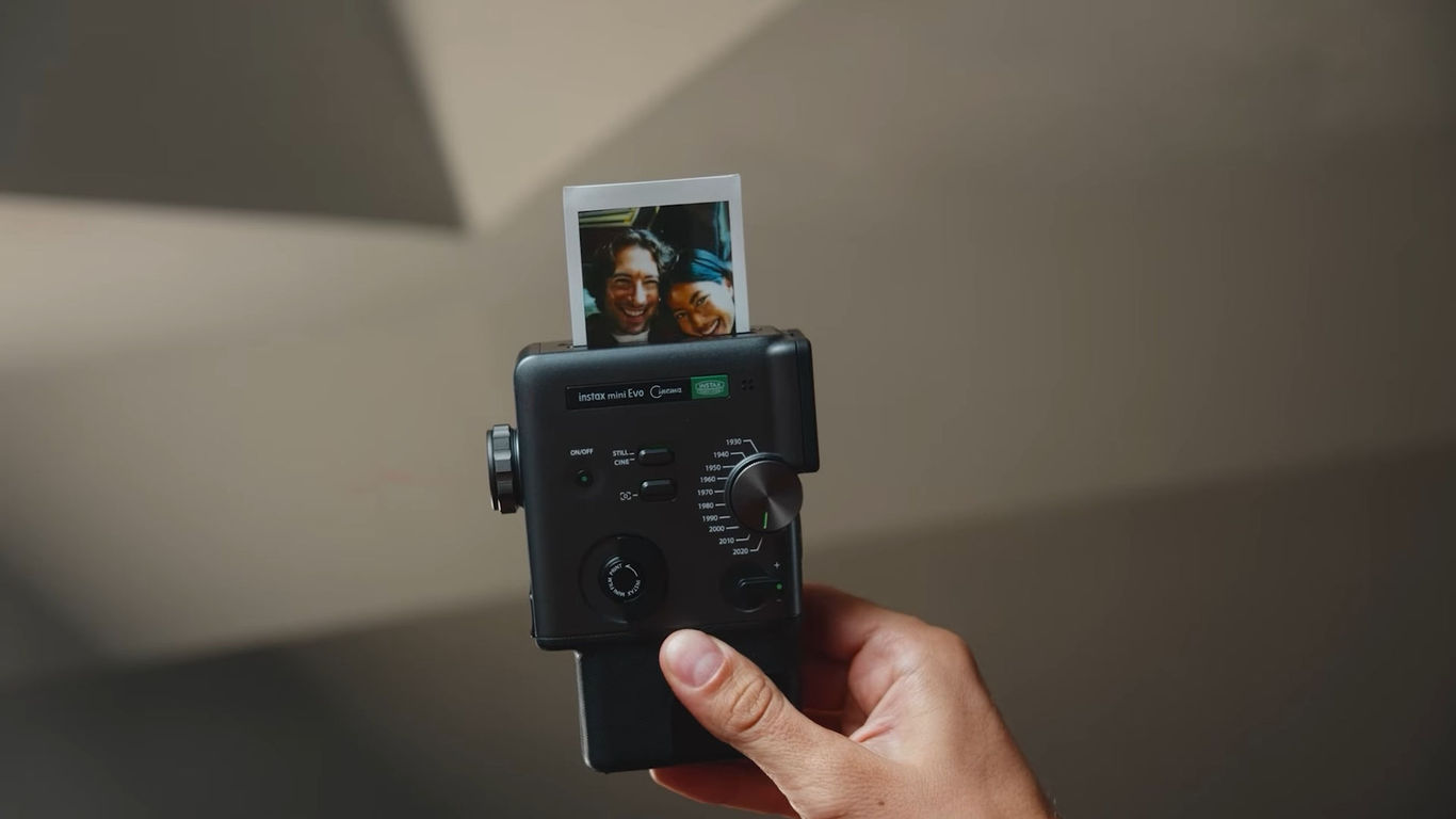 The New Fujifilm Instax Mini Evo Cinema Camera | Augustman SG