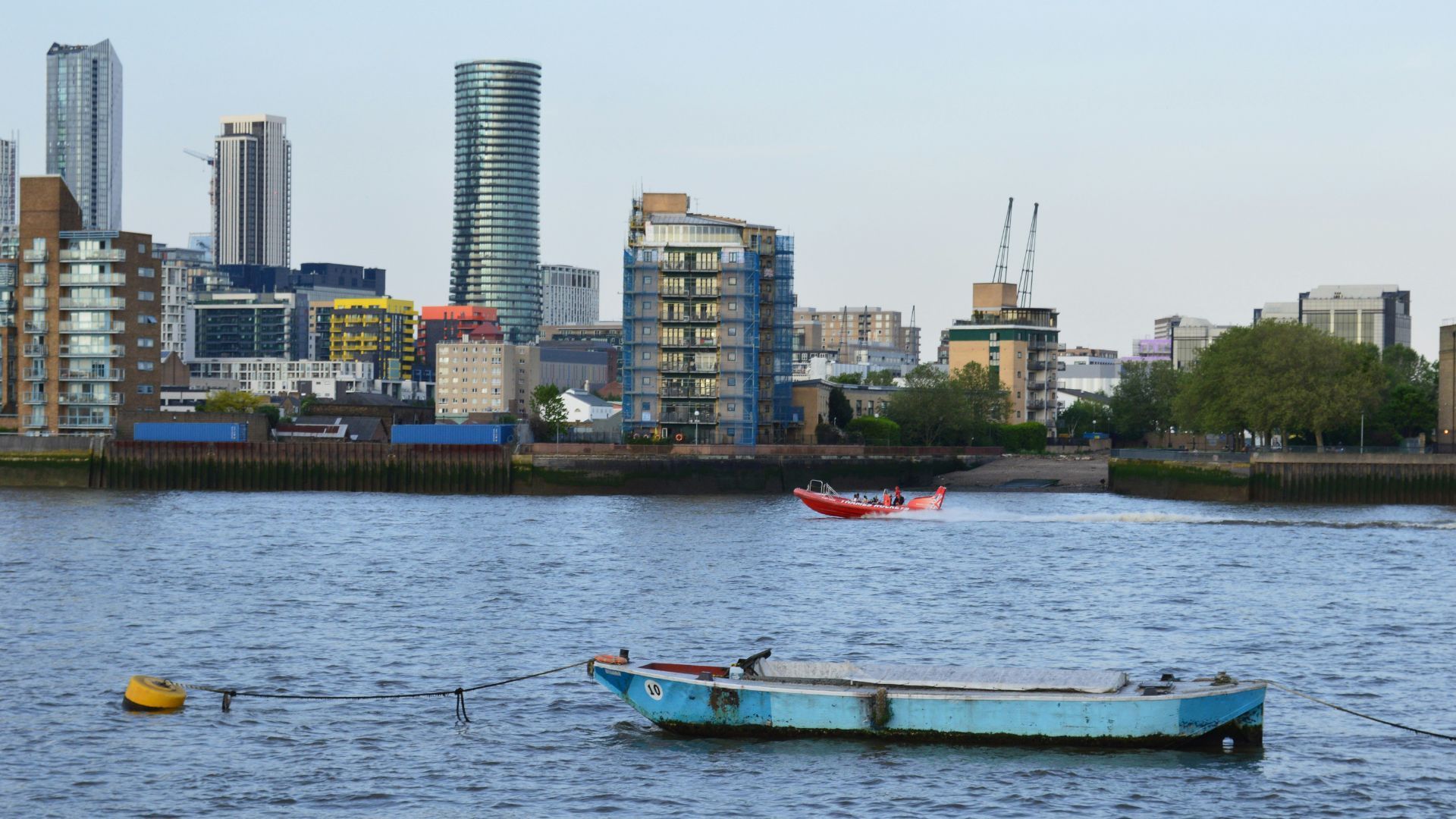 London To Get A Swimming Spot In The Thames | Augustman SG