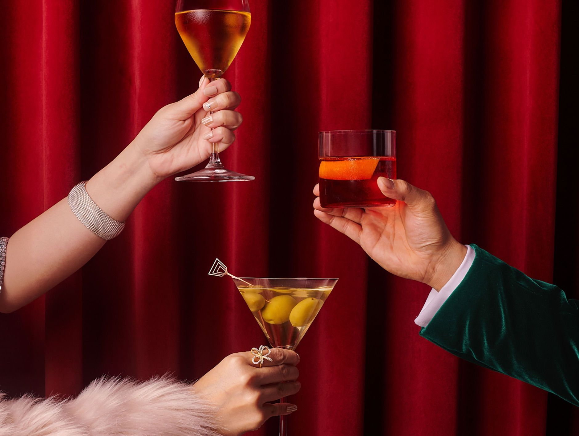 Here's Where To Enjoy Singapore's Finest Cocktail Menus