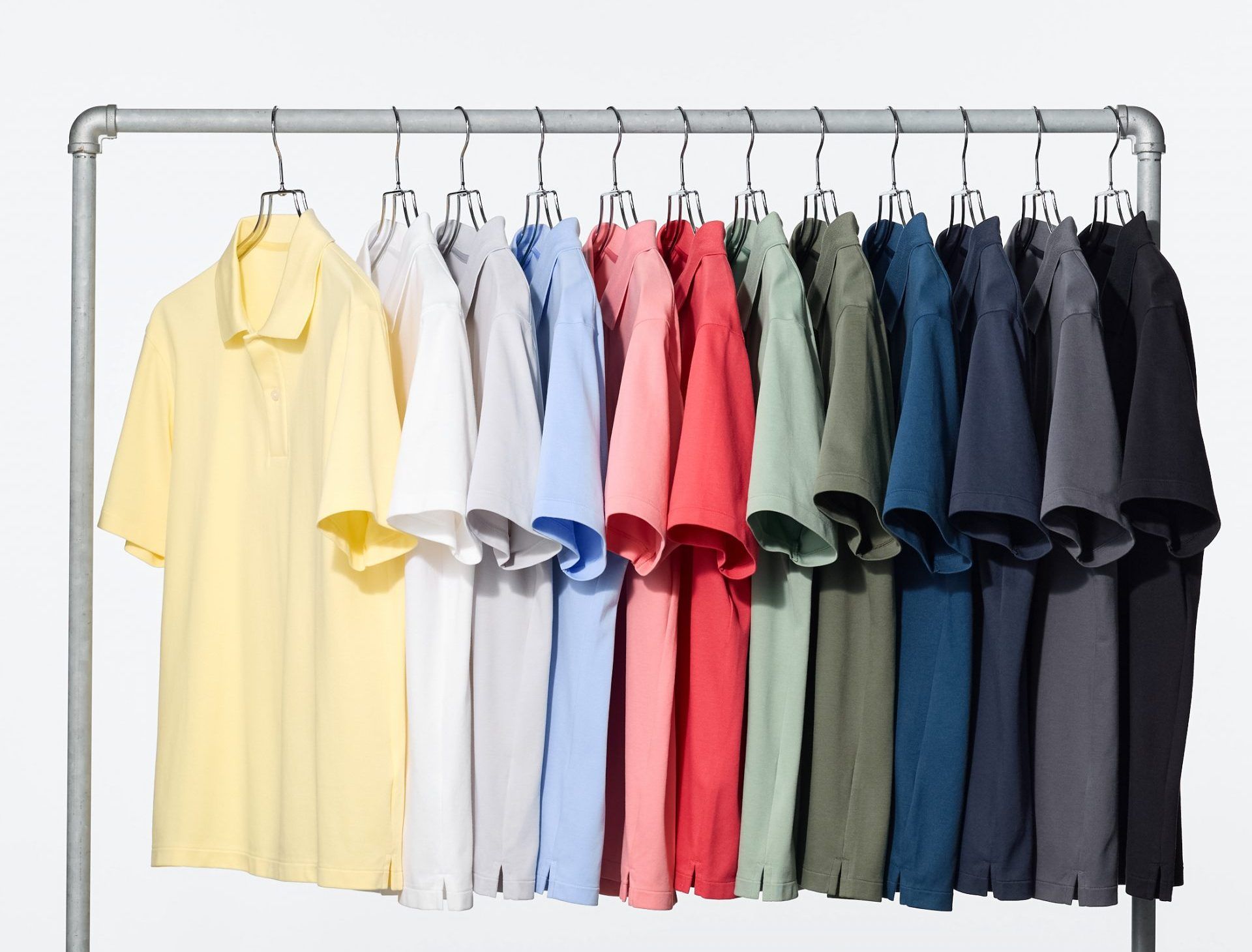 In Defence Of The Uniqlo AIRism T-Shirt | AugustMan Singapore