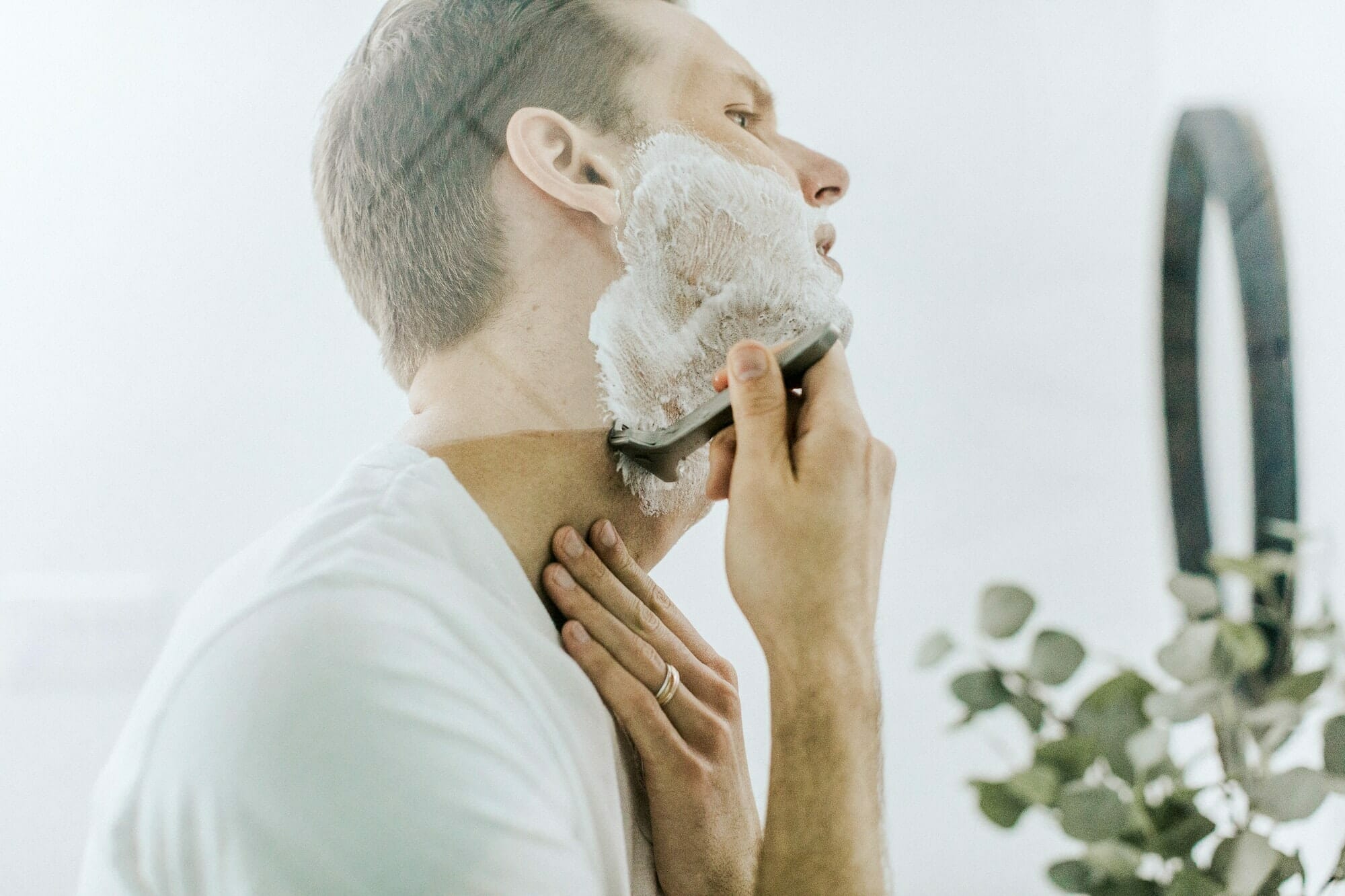 A Grooming Expert Shares How You Can Master The Clean Shave