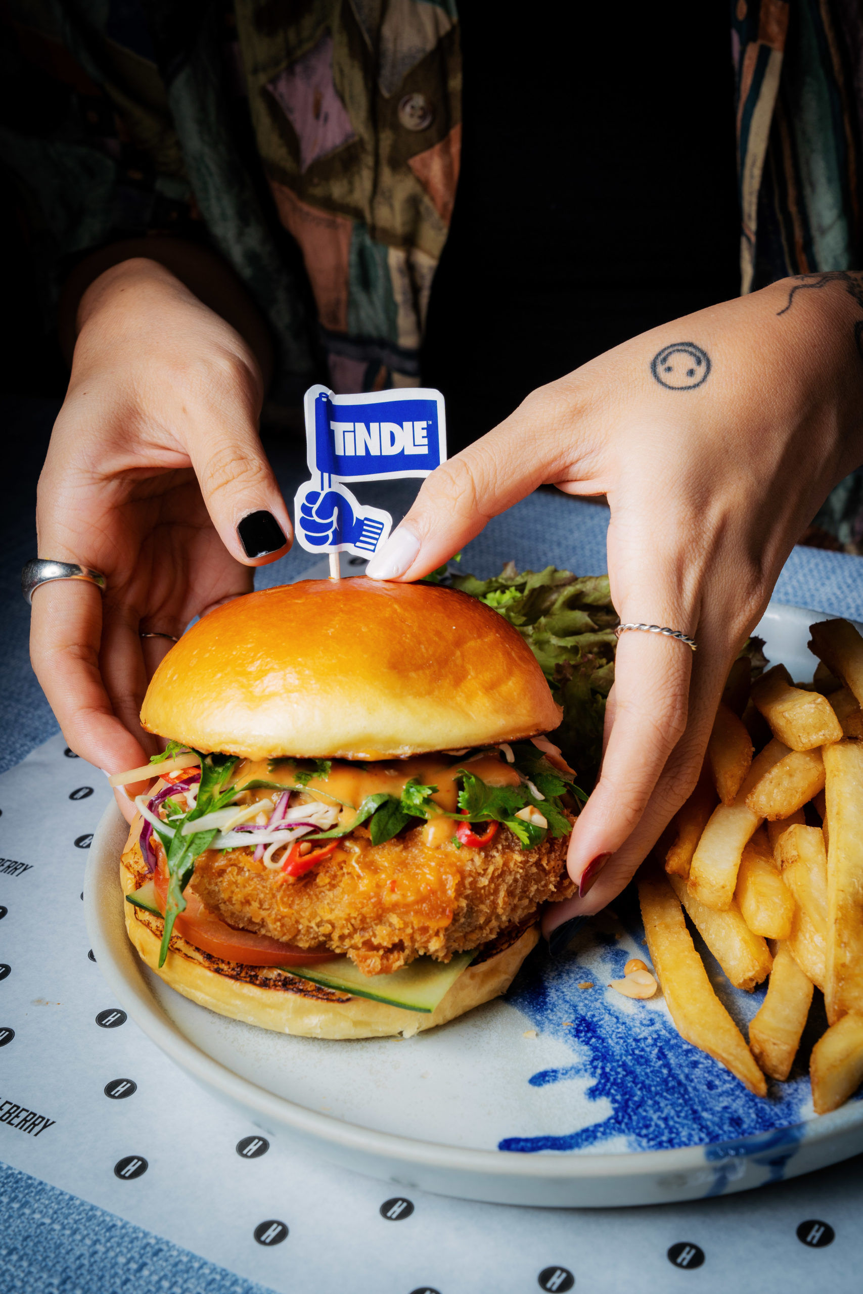 Try TiNDLE – The Right Match For Chicken Lovers