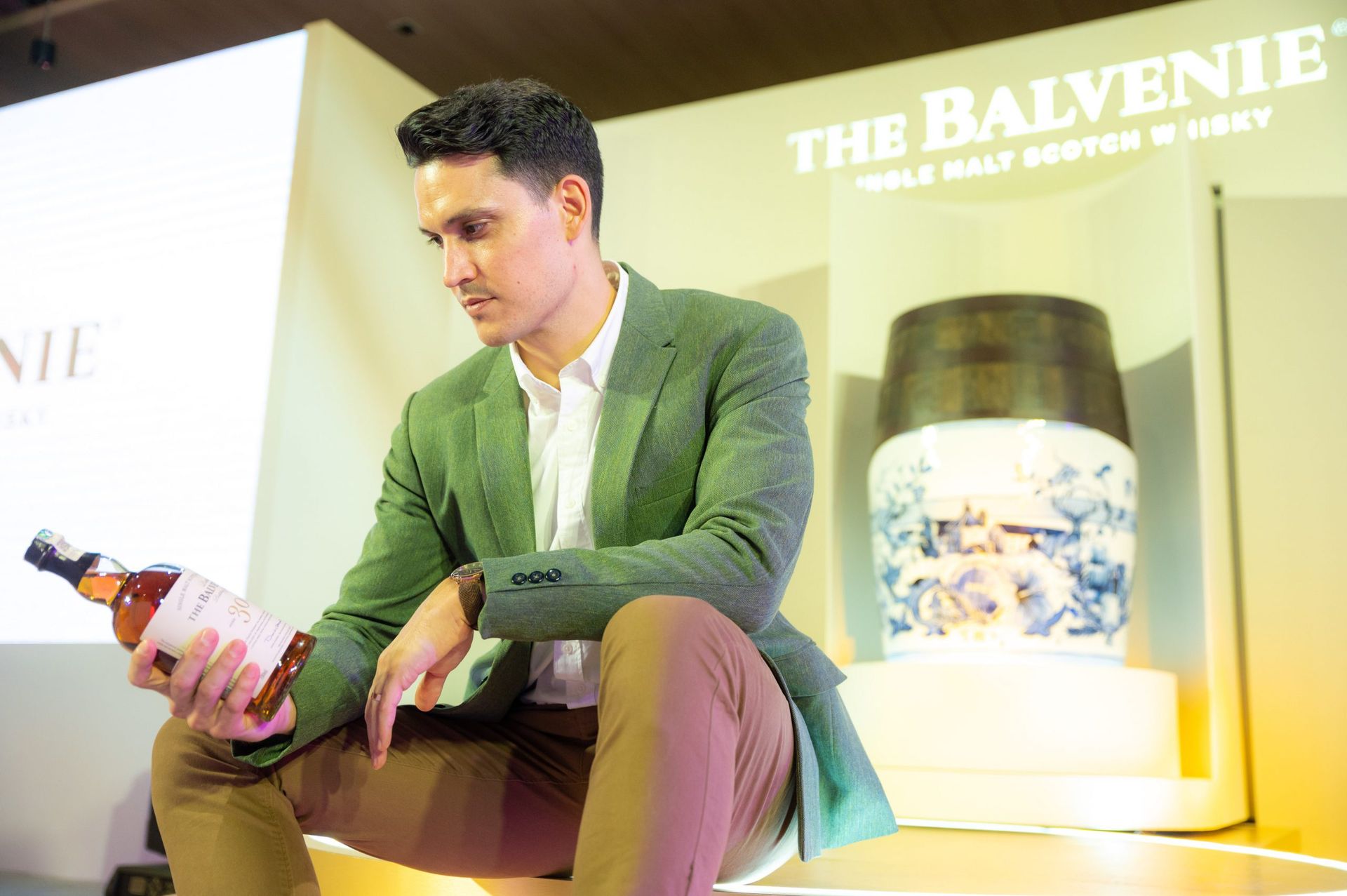 The Balvenie Oak Cask with Artist Thomas Powell Art Goes to Auction