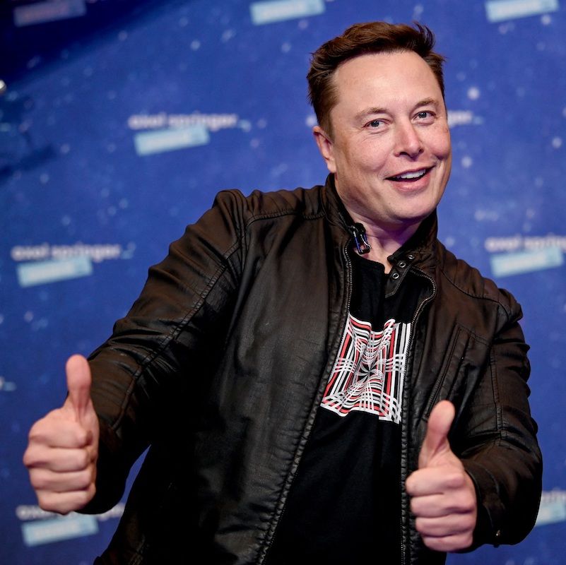 Elon Musk Is Ready To Implant Neuralink Brain Chips In Humans