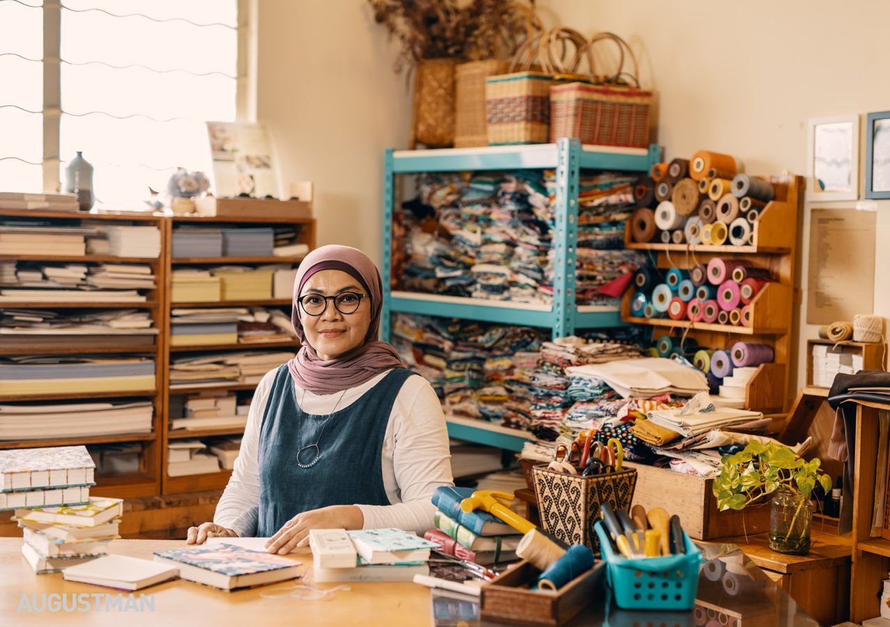 Analogue Crafts 4/6: Samsiah Jendol And Book-Binding | AugustMan Malaysia