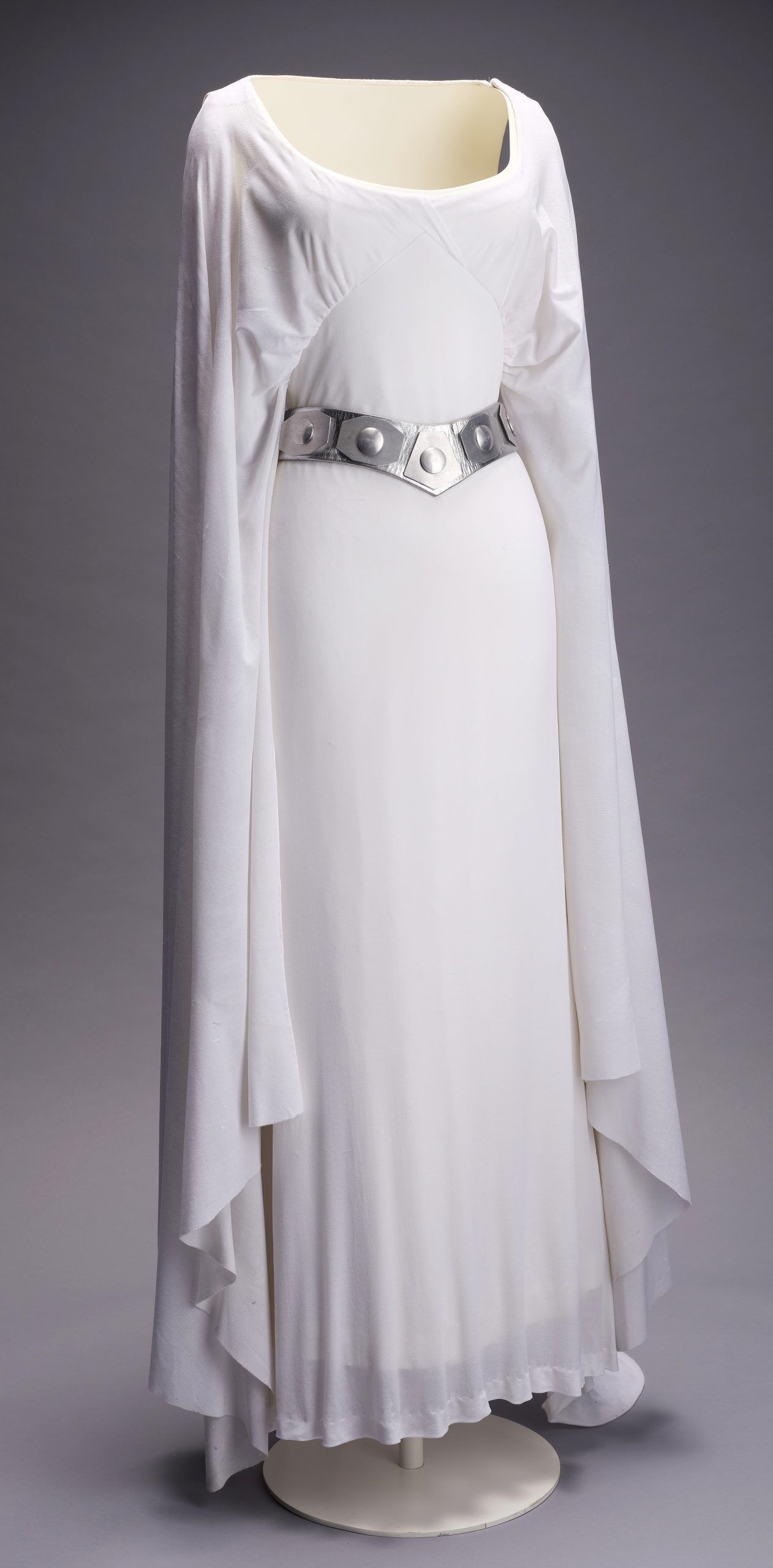 The Iconic Princess Leia Dress From Stars Wars Is Up For Auction