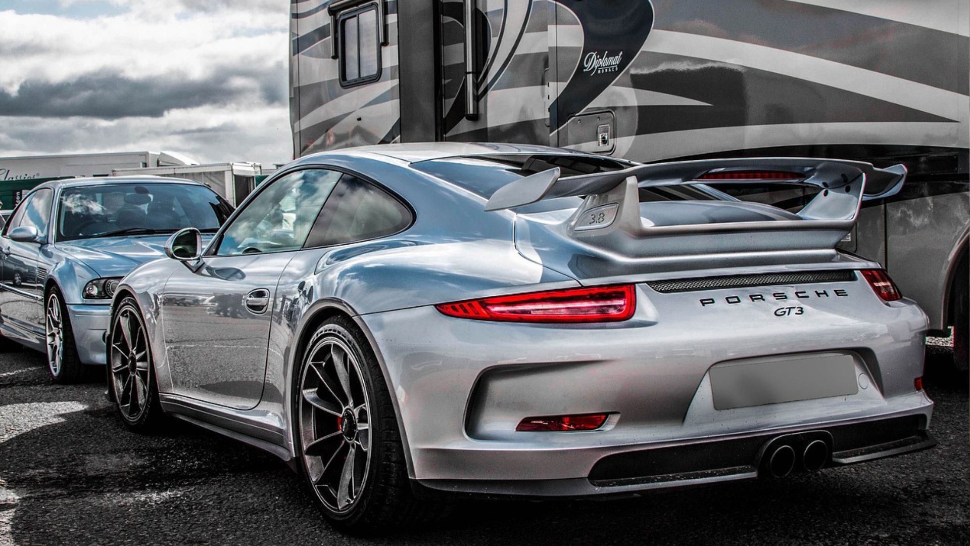 Your Lucky Car Colour As Per Your Zodiac Sign