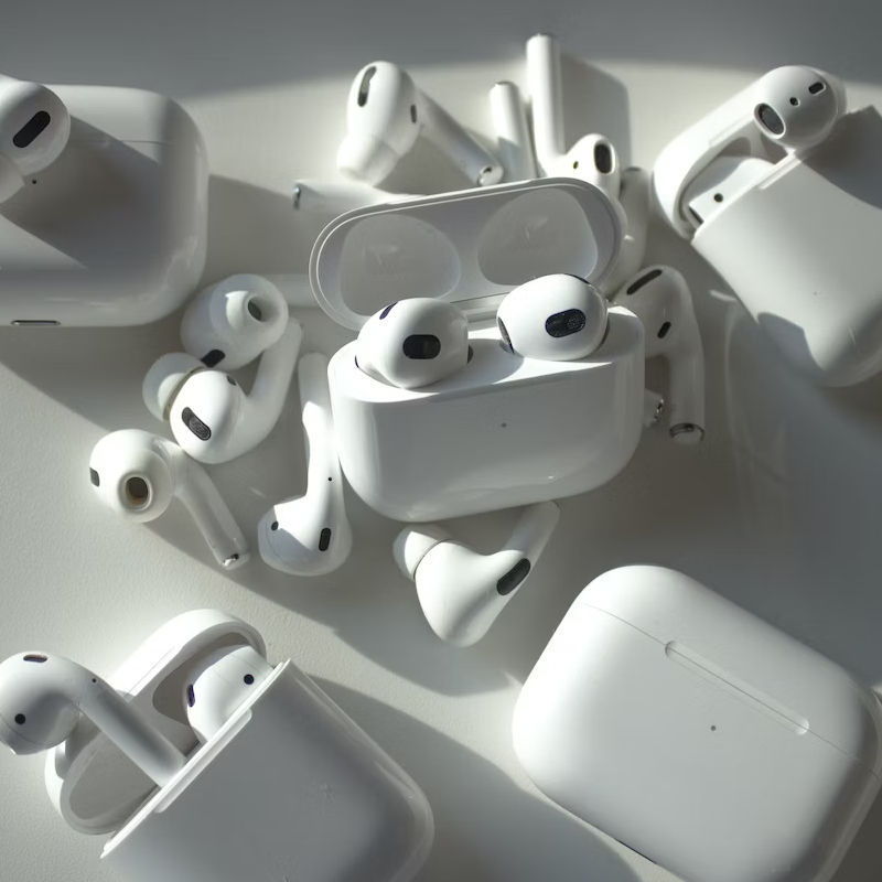 Apple AirPods 4 vs AirPods 3: Comparing Their Design, Specs, Features