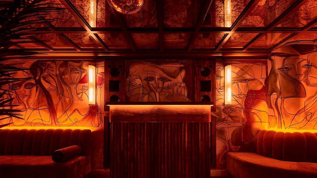 26 Beautiful Bars That Are Perfect For Your Instagram Grid