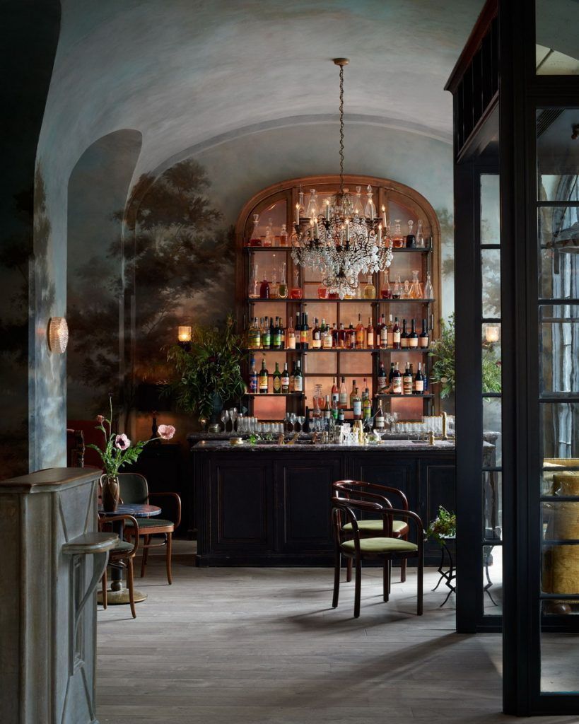 26 Beautiful Bars That Are Perfect For Your Instagram Grid