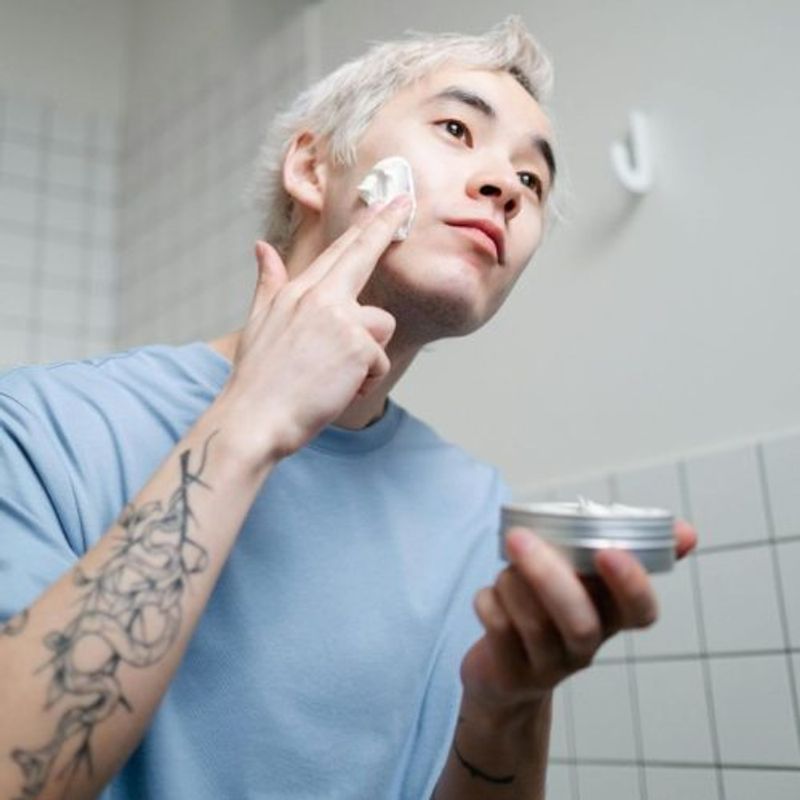 Makeup For Men: A Beginner's Guide To Achieving A Natural Look