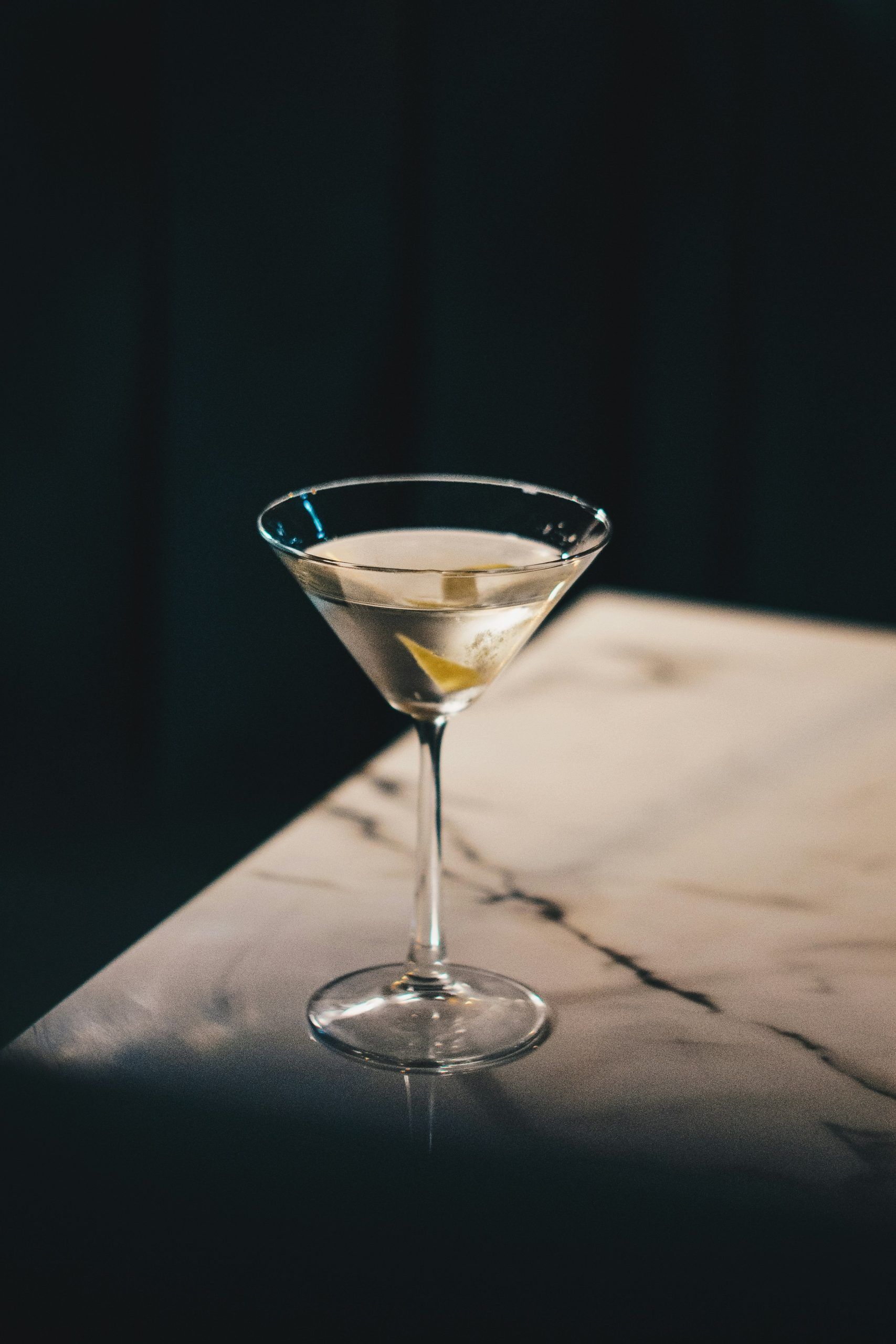 7 Drinks You Should Definitely Order On A First Date - Augustman MY