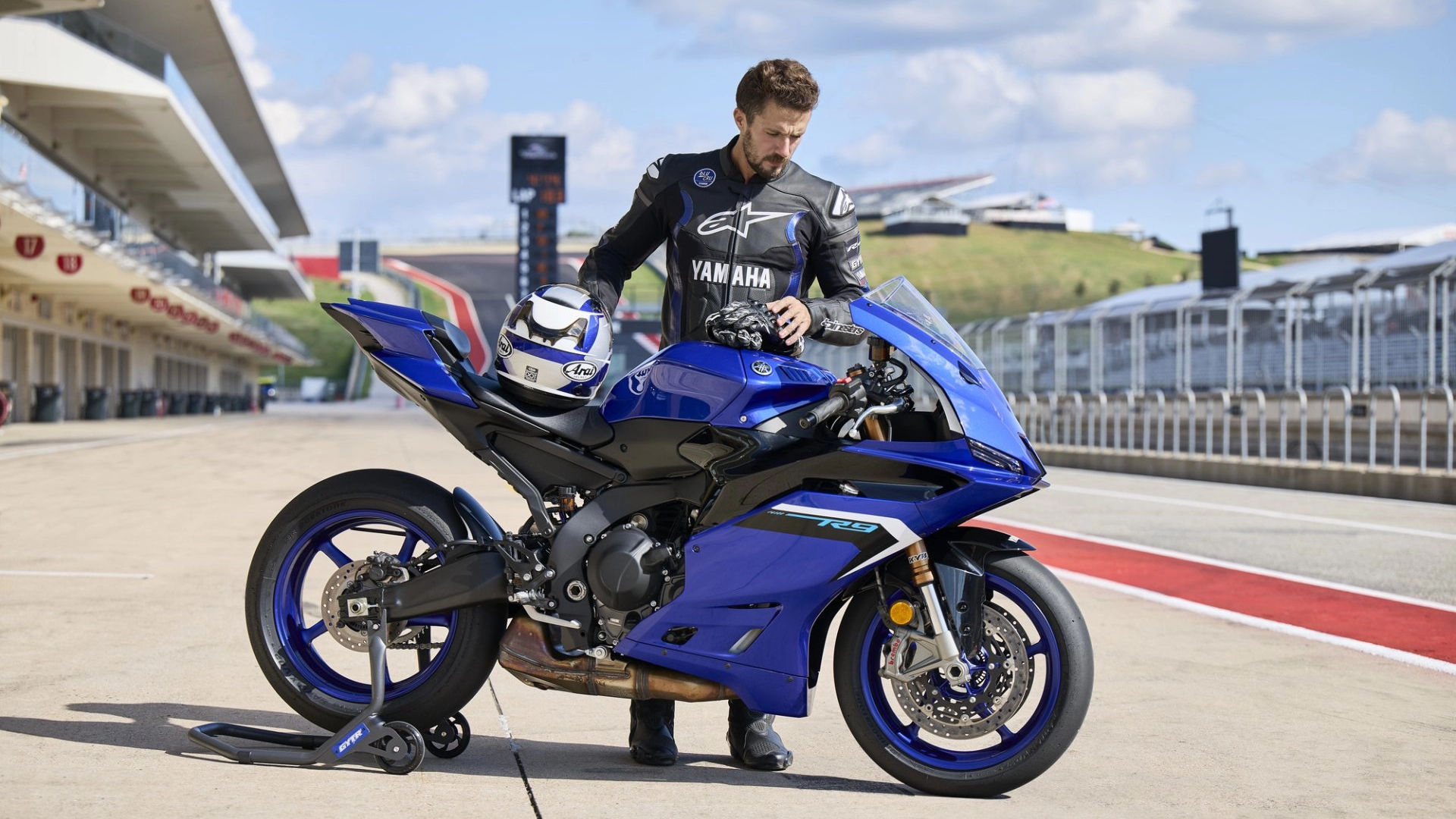 Yamaha YZF-R9's price and specifications revealed – Augustman MY