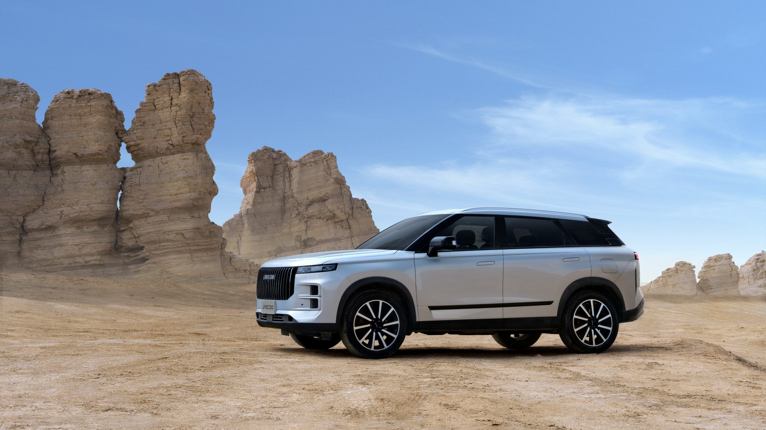 Jaecoo’s J7 SUV delivers style, substance, and smart off-road capabilities