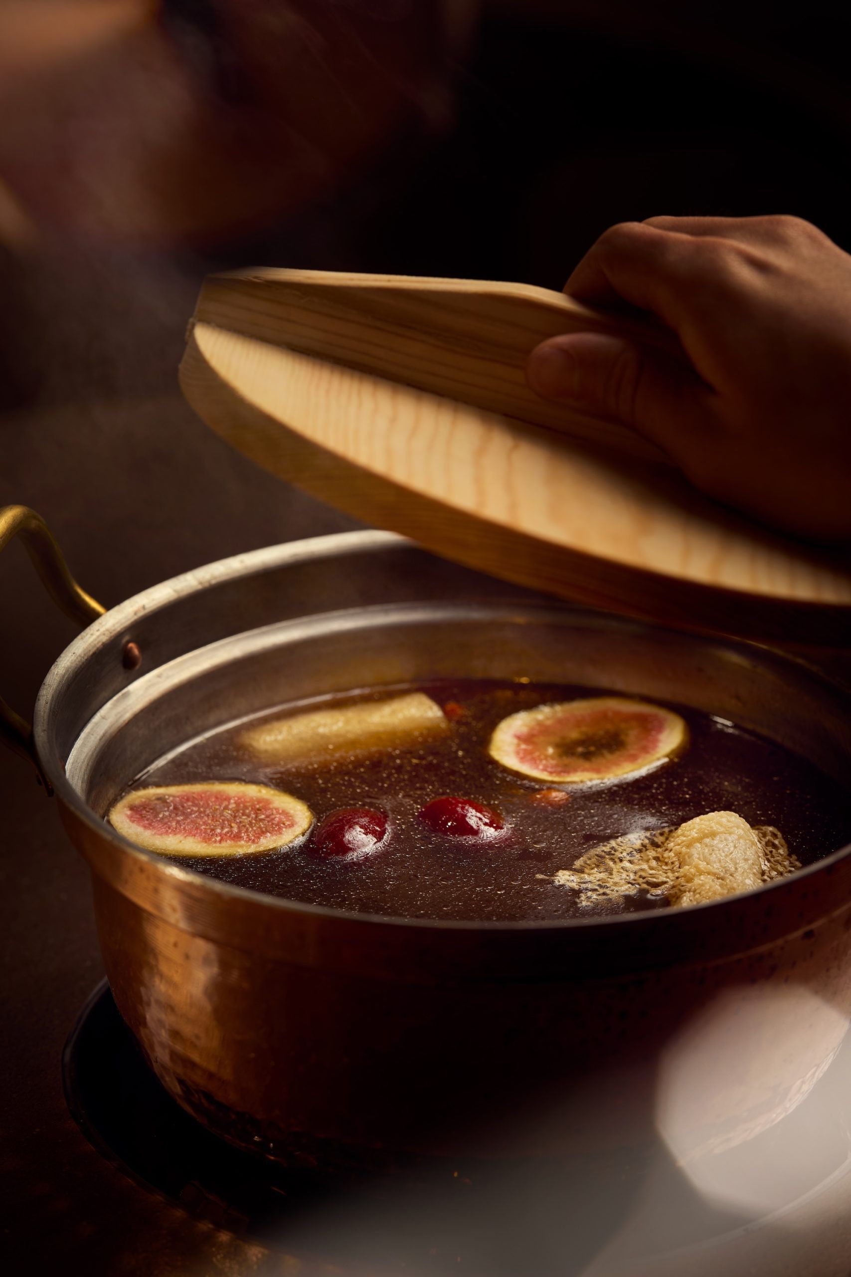 All about the Bon Broth restaurant in Singapore - Augustman Malaysia