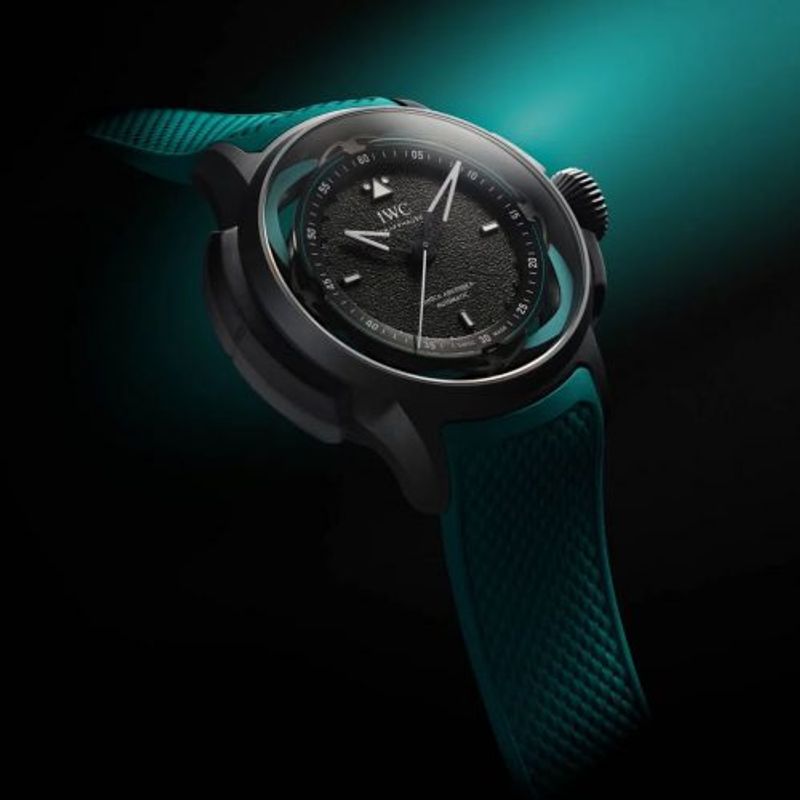 Cristiano Ronaldo Sports New Watch Worth MYR 3.26 Million